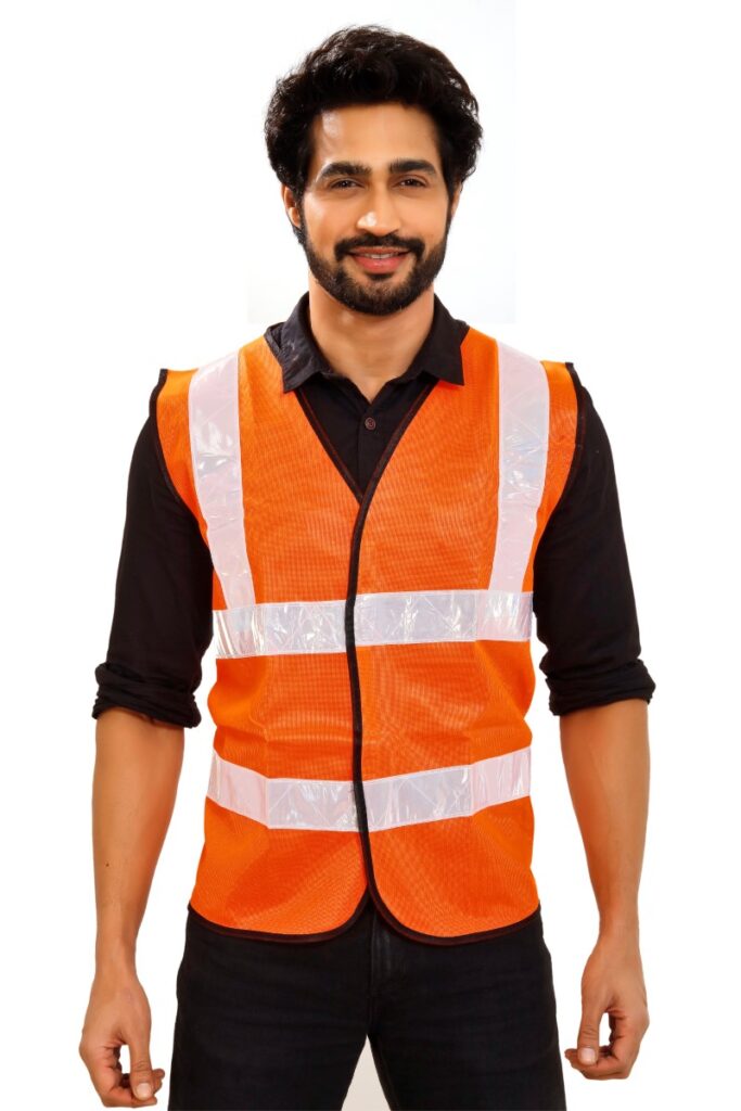 V6 pvc Plus | Reflective Safety Vest - ReflectoSafe